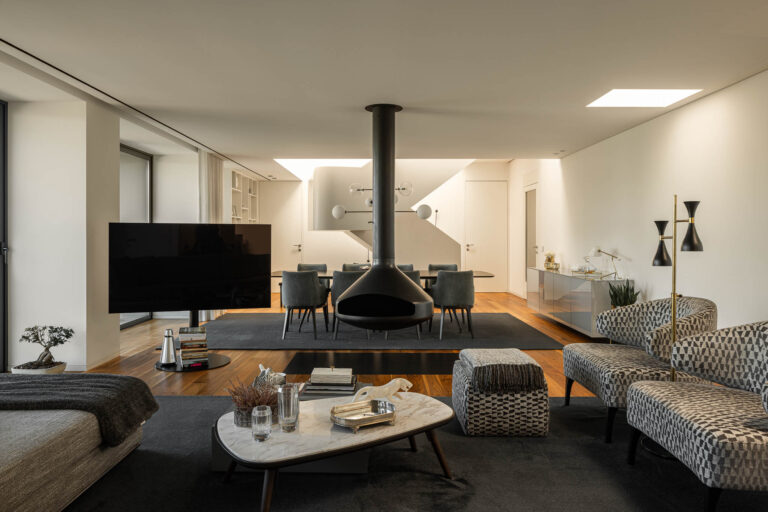 PS House – Inception
